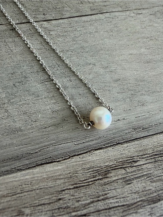 Gldn | Jewelry | Pearl Pendant Necklace On Silver Chain | Poshmark